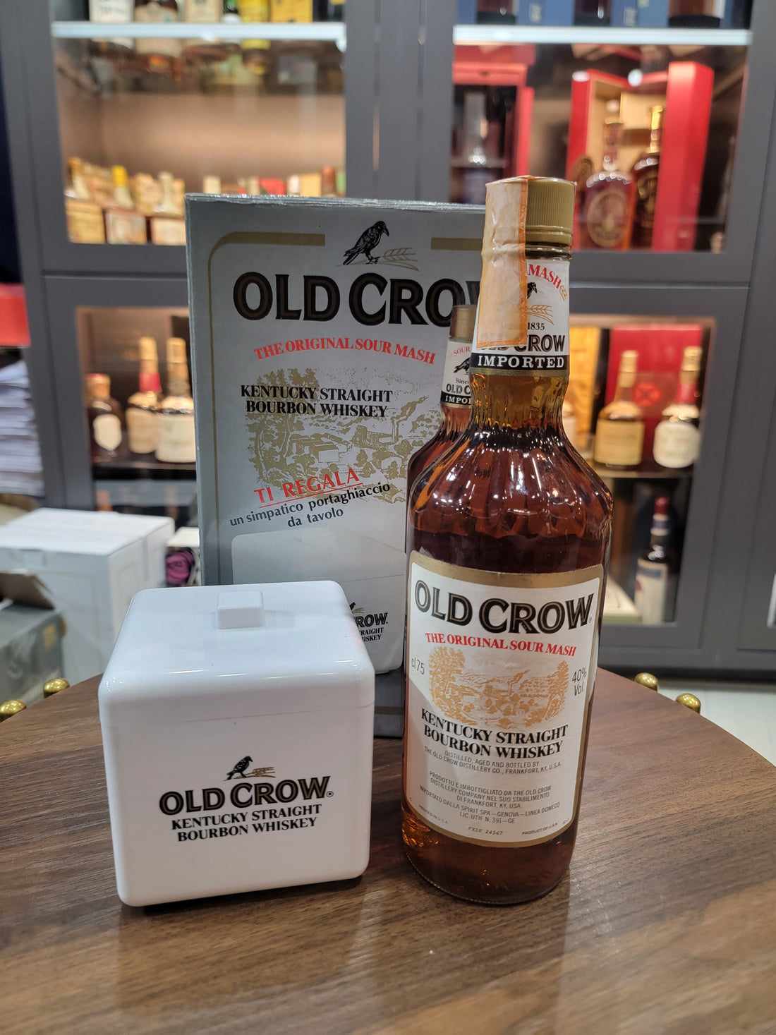 Old Crow Vintage Gift Set with Cooler - 1980s – The Bourbon Concierge